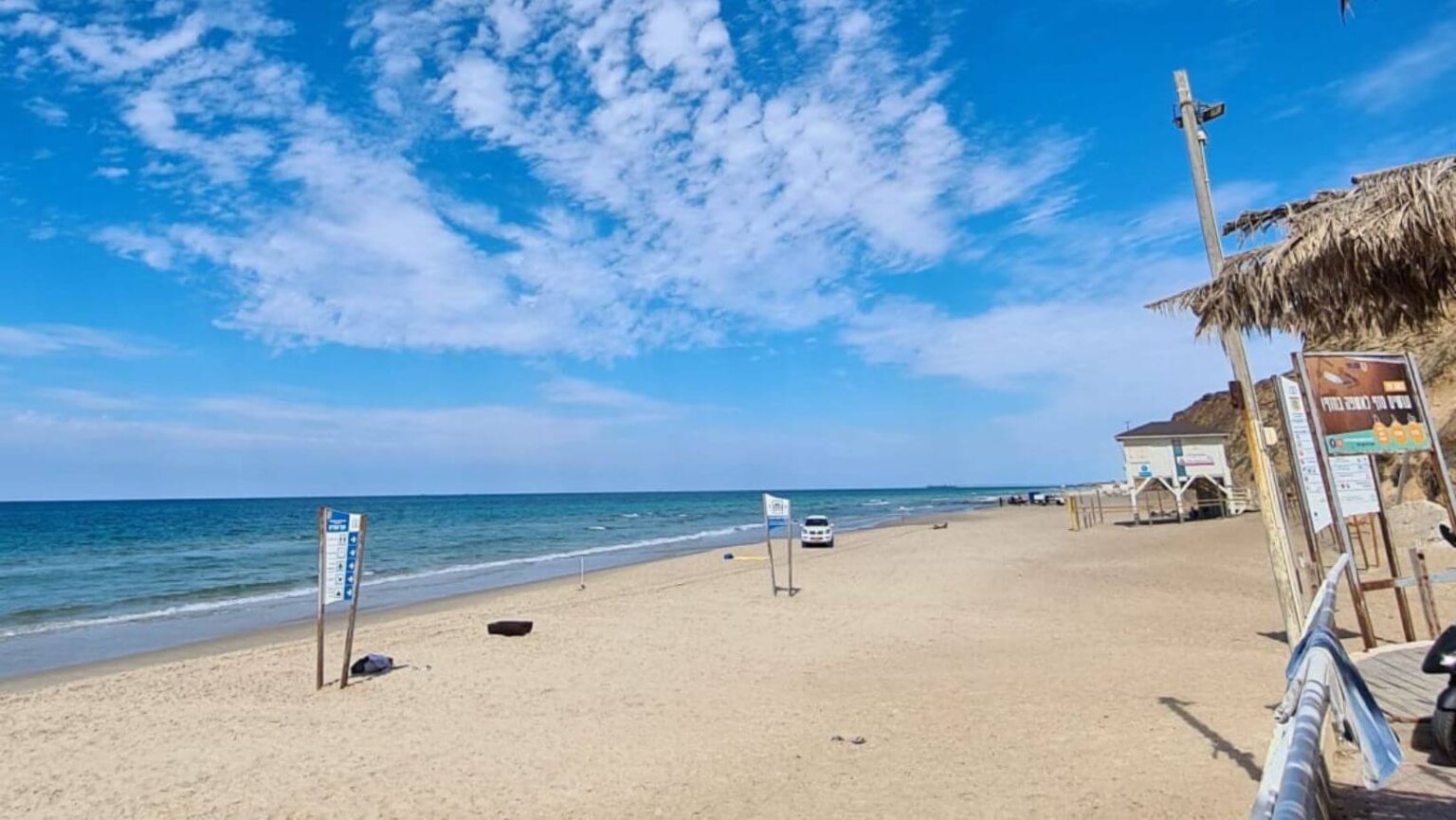 החופים הכי יפים בארץ - 10 חופים ששווה לבקר בהם בקיץ הקרוב • Tip Treks